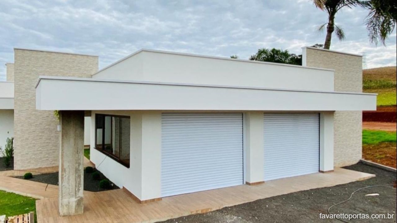 Porta de Rolo Automática em Itajubá - MG - Favaretto Portas